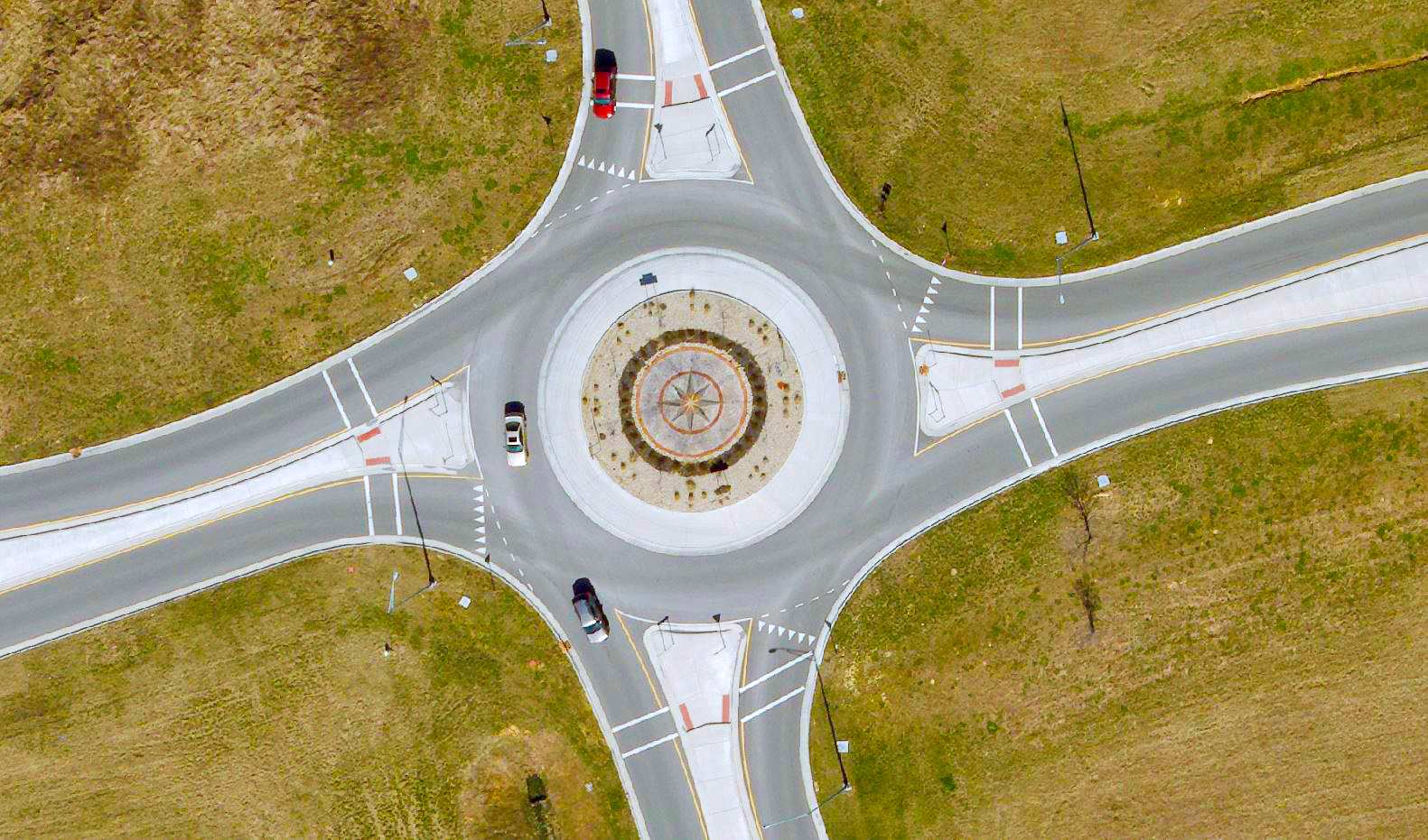 HIG-Hobart-and-Carl-Smith-Roundabout-1
