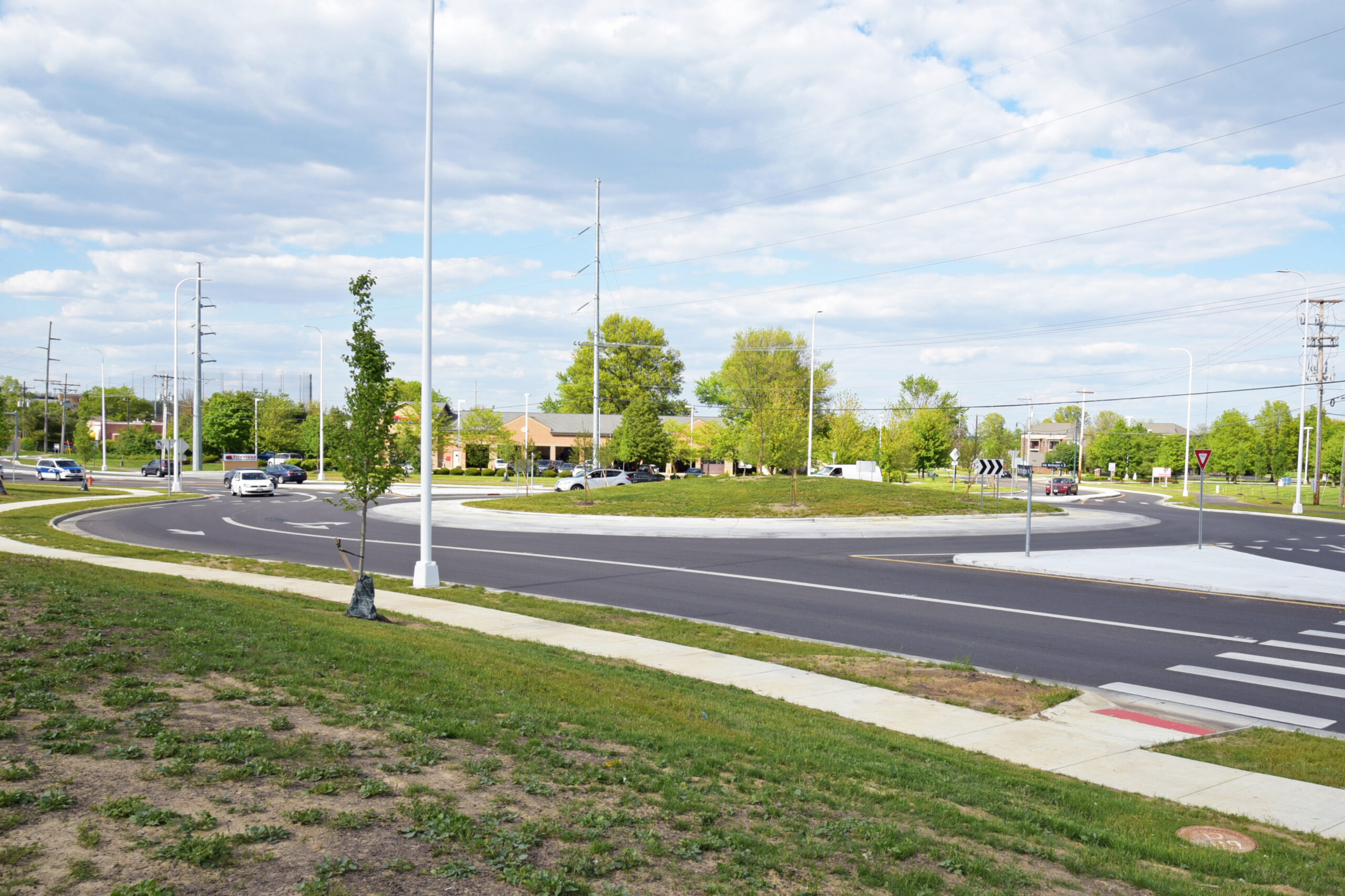 Polaris-Parkway-Orion-Place-Roundabout